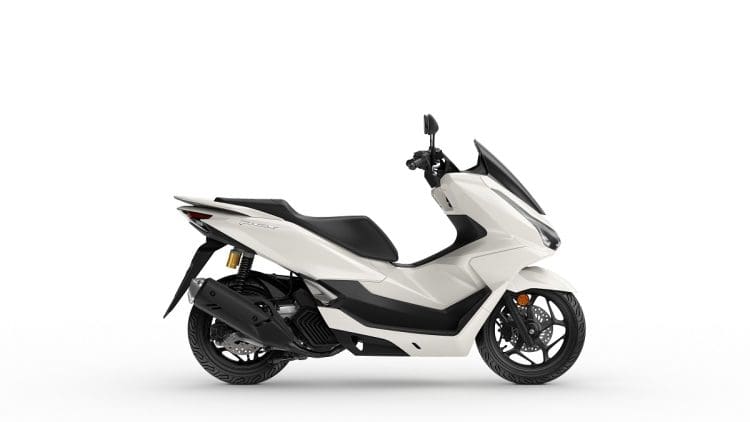 Honda PCX125, um ícone popular que se renova para 2025 - Motociclismo