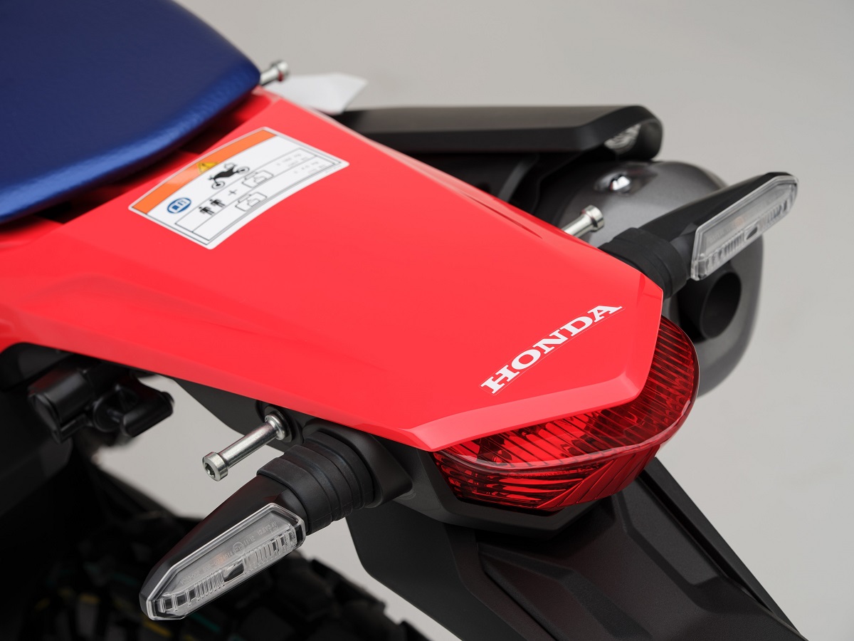 Galeria: Honda CRF300 Rally, a pequena aventureira renovada - Motociclismo