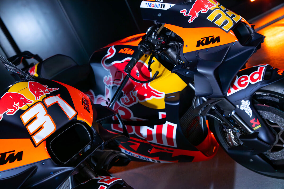 Galeria: As novas KTM RC16 ao pormenor - Motociclismo