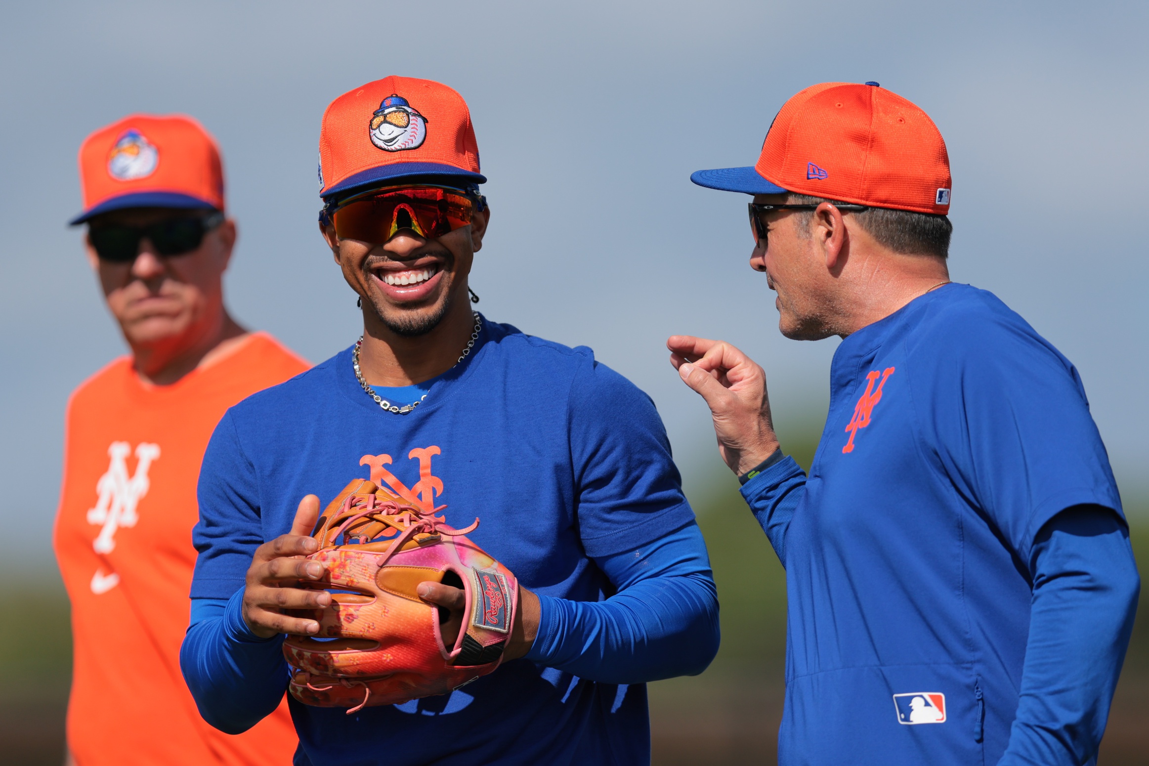 NY Mets and Yankees: Potential Trade Agreement Could Transform City ...