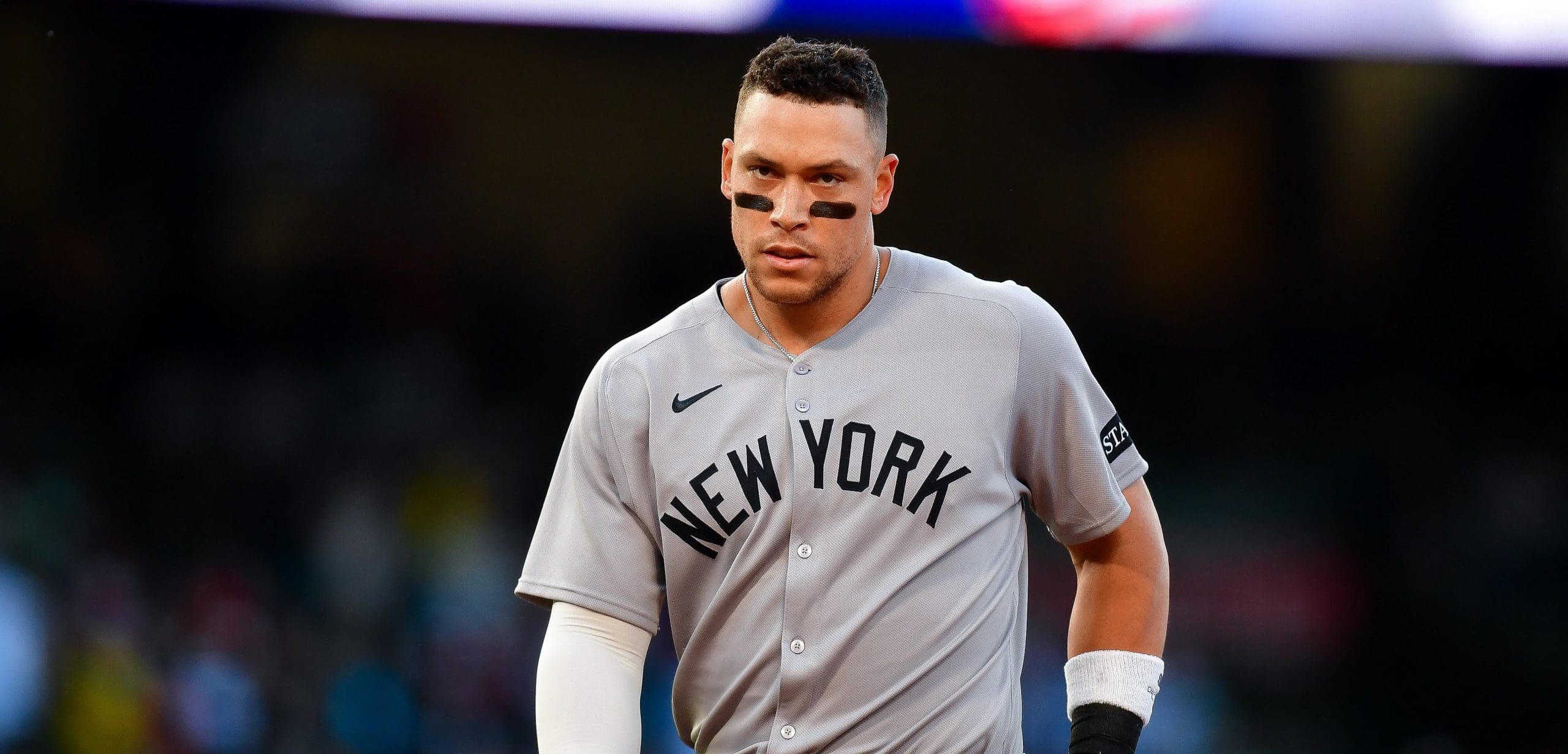 Aaron Judge battles rising star Cal Raleigh for home run supremacy in ...