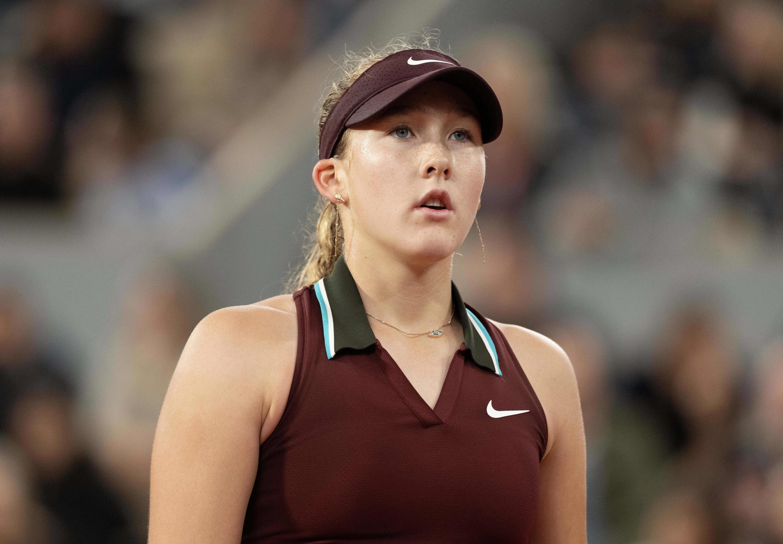 Mirra Andreeva s'effondre sous la pression alors que Magdalena Frech ...