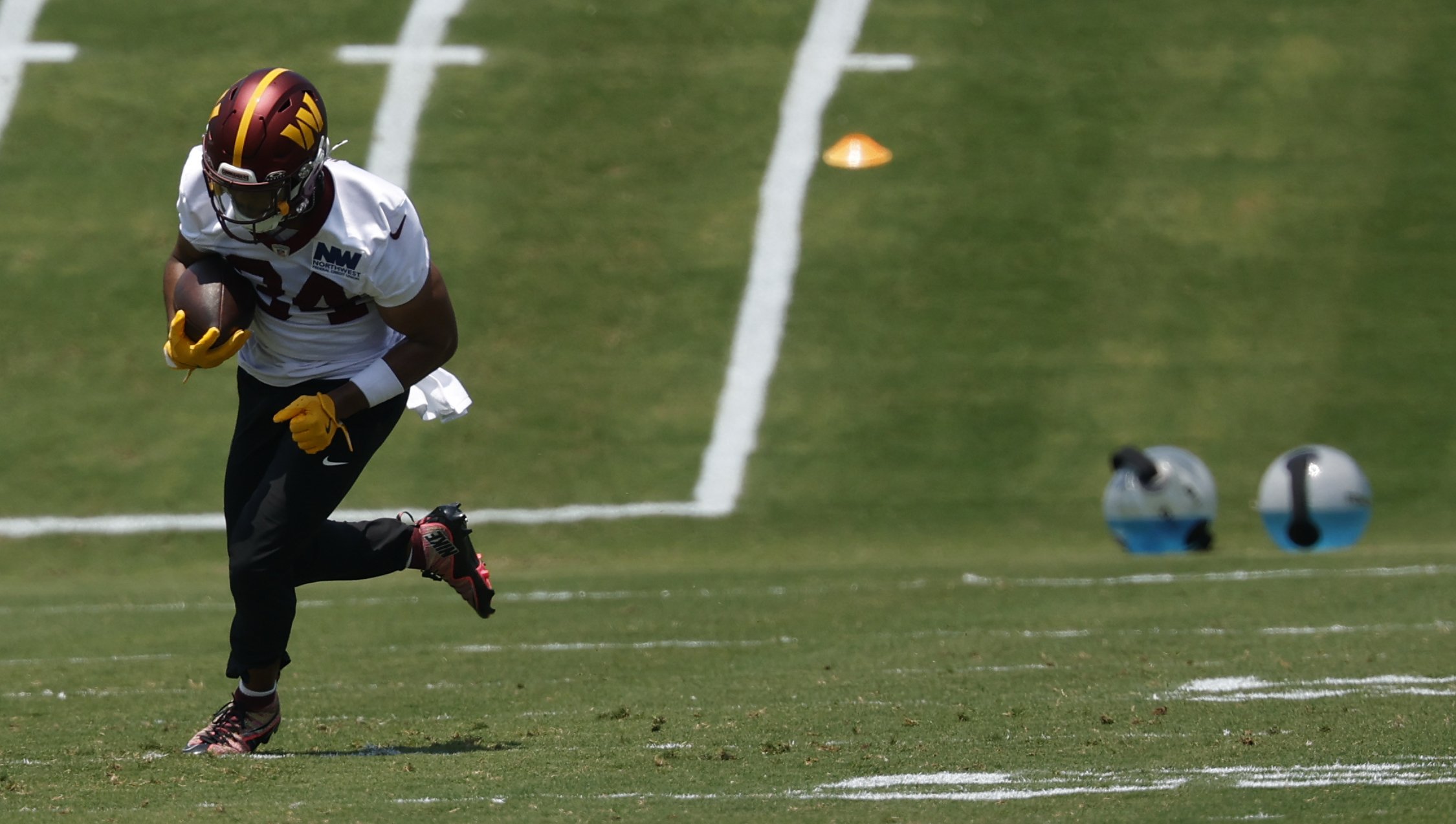 Washington Commanders’ tight end faces harsh scrutiny as "biggest ...