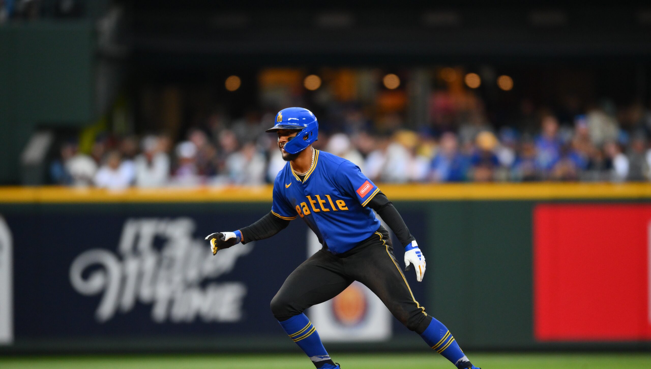 Julio Rodriguez sparks Mariners revival by unleashing a hitting frenzy ...