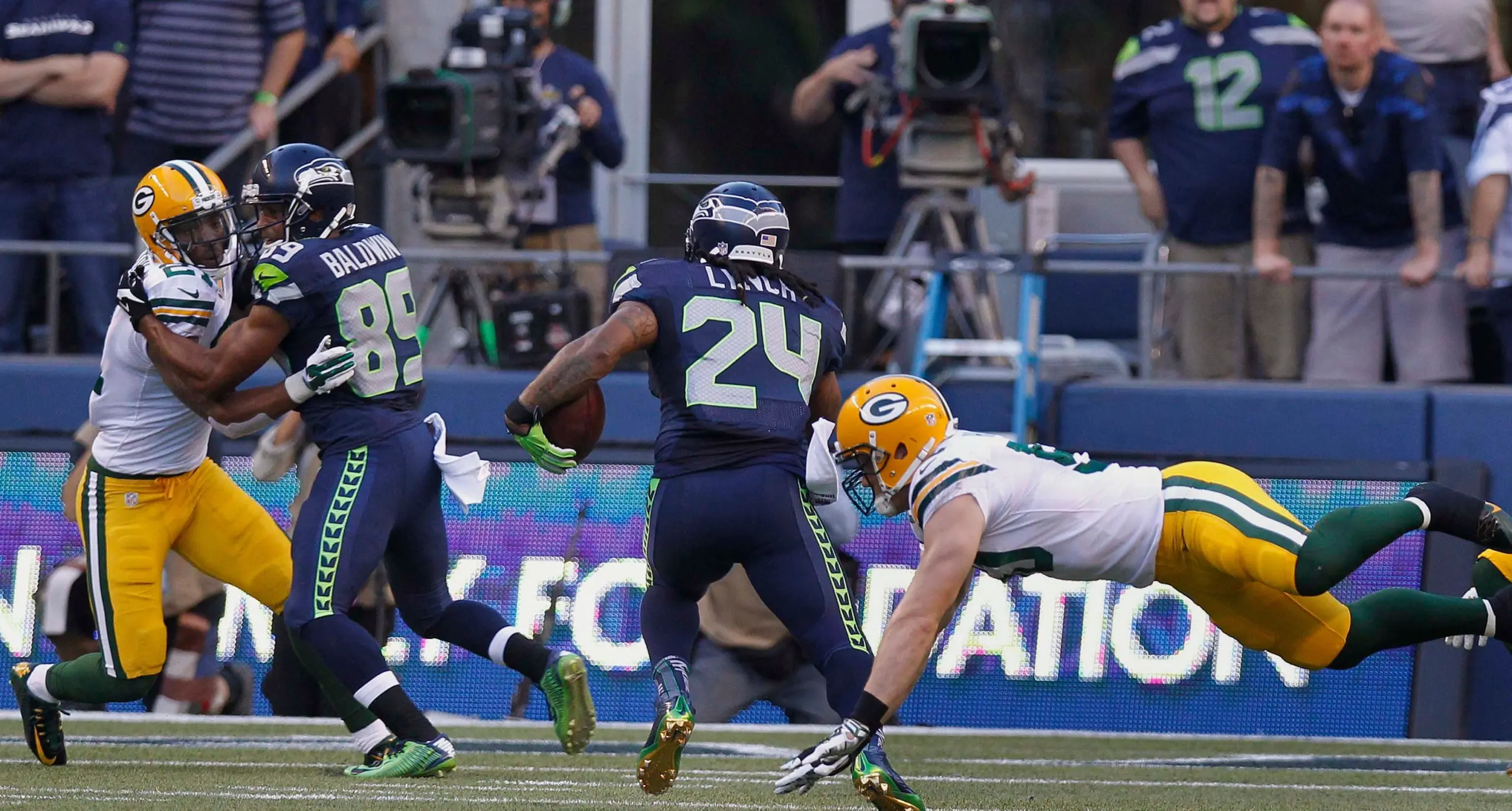 Marshawn Lynch redefines eccentricity as he charges from NFL glory to ...