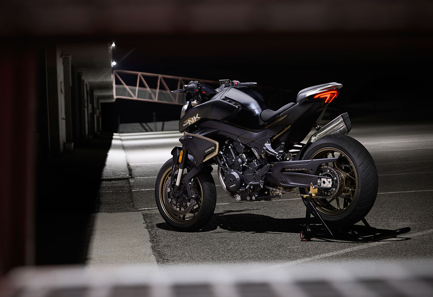 A CFMOTO apresenta a 800NK Advanced na Austrália - Motociclismo