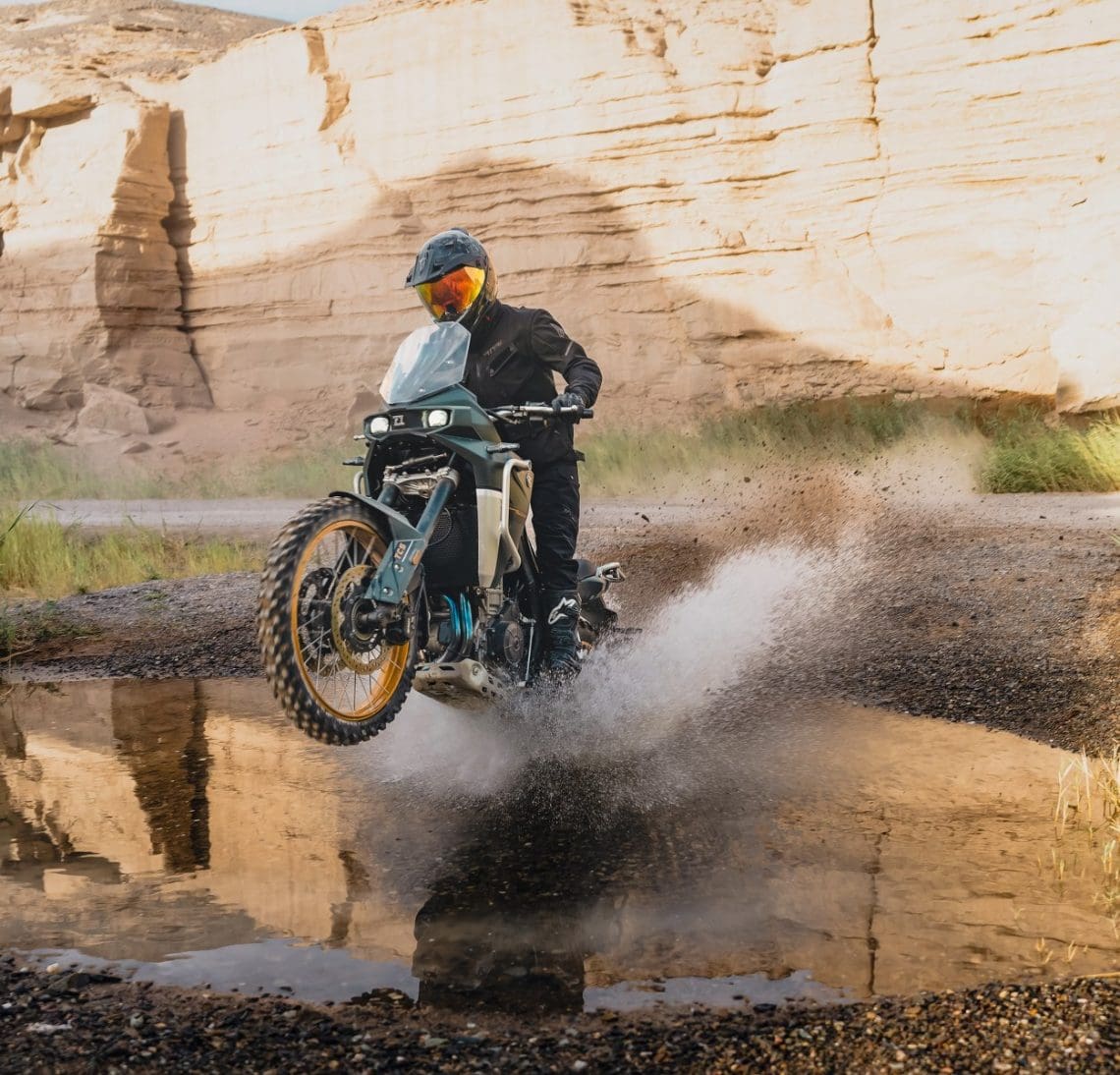 KOVE 800X PRO já à venda em Portugal - Motociclismo