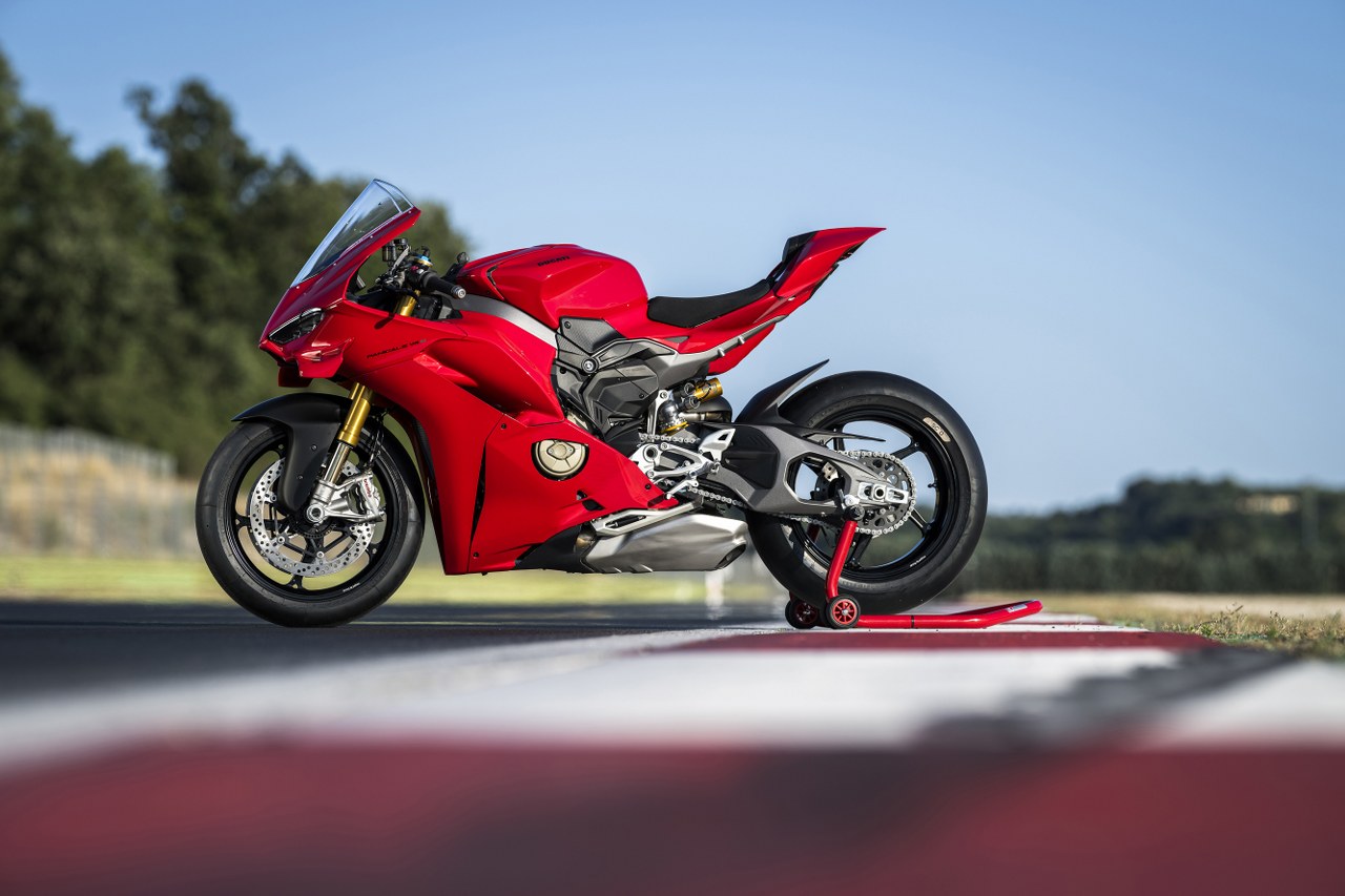 Galeria: No mínimo apaixonante - Eis a nova Ducati Panigale V4 que ...