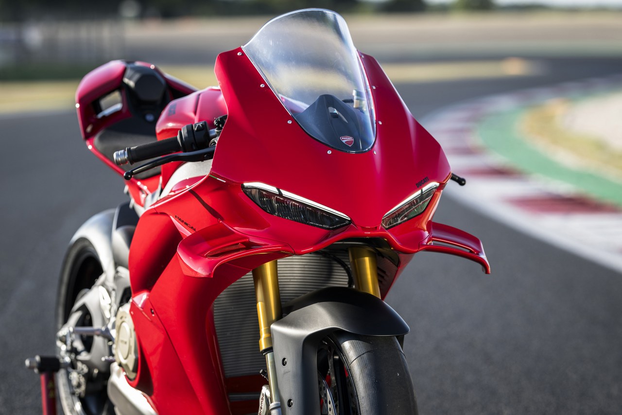 Galeria: No mínimo apaixonante - Eis a nova Ducati Panigale V4 que ...