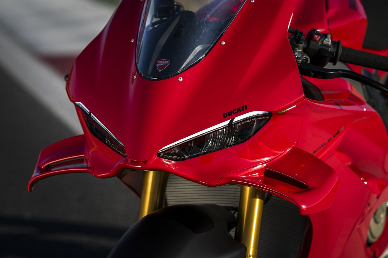 Galeria: No mínimo apaixonante - Eis a nova Ducati Panigale V4 que ...