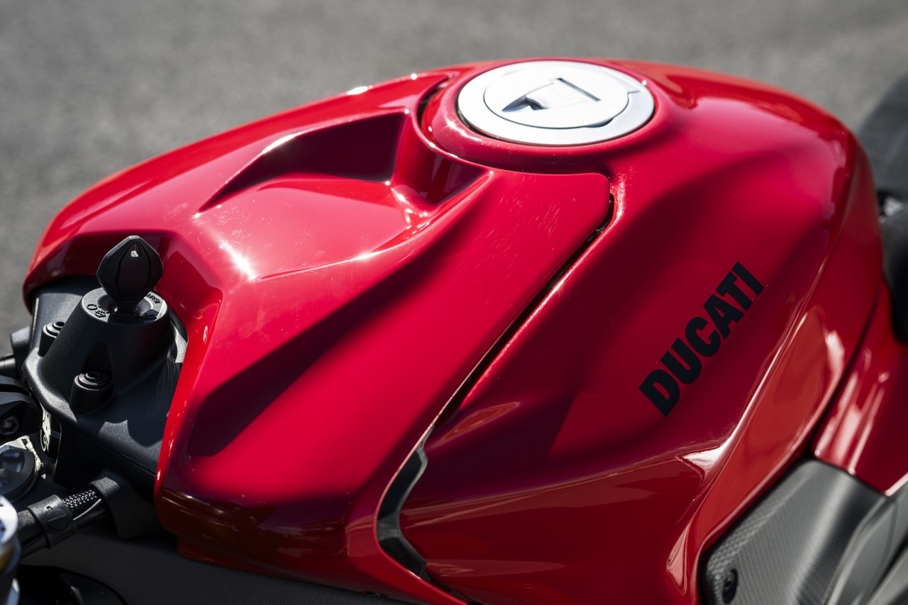 Galeria: No mínimo apaixonante - Eis a nova Ducati Panigale V4 que ...