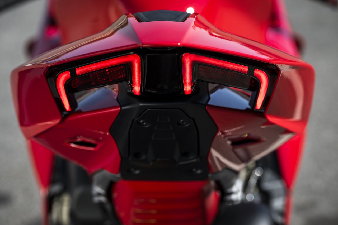 Galeria: No mínimo apaixonante - Eis a nova Ducati Panigale V4 que ...